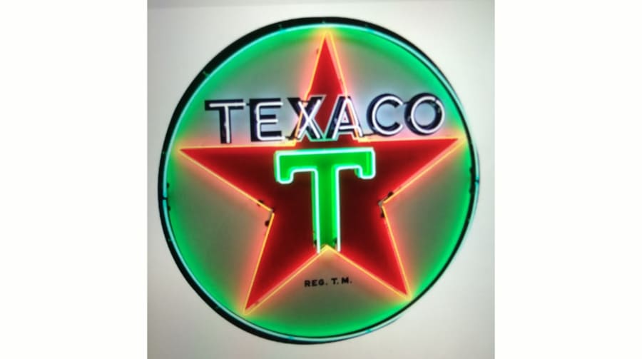 Texaco Gas Neon Sign SSPN 72x72 at Chicago 2016 as J86 - Mecum Auctions