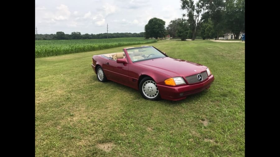 1991 Mercedes-Benz SL500 Convertible at Chicago 2017 as F9 - Mecum Auctions