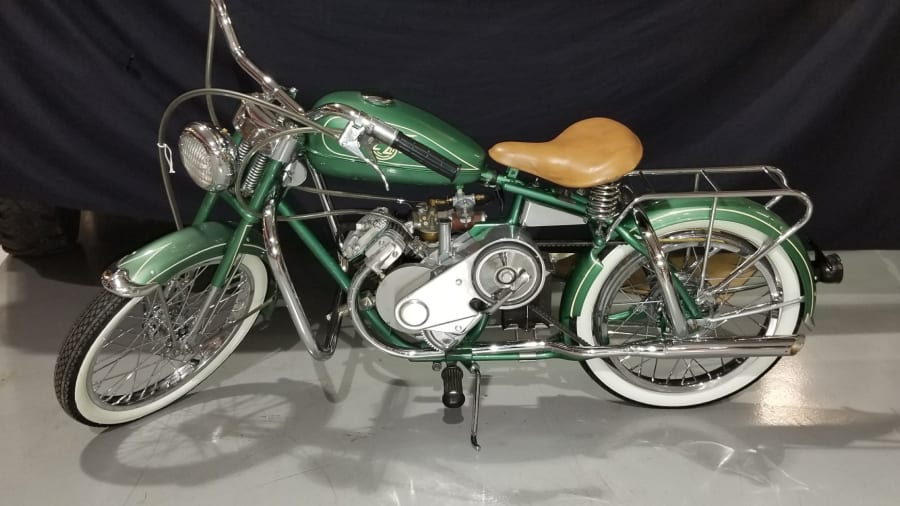 1950s Whizzer Sportsman Restored at Chicago 2017 as F35 - Mecum Auctions