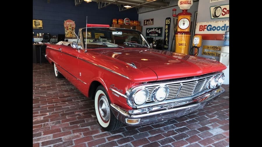 1963 Mercury Comet Convertible at Chicago 2018 as T136 - Mecum Auctions