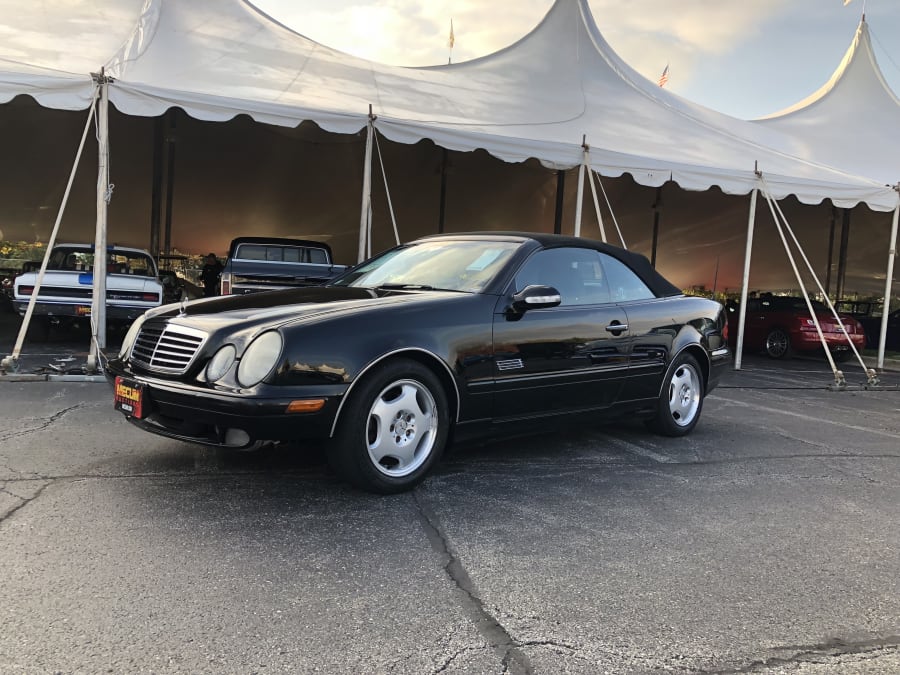 2003 Mercedes-Benz CLK320 Convertible for Sale at Auction - Mecum Auctions