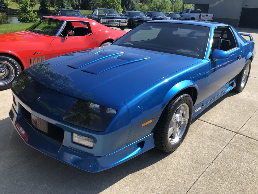 1992 Chevrolet Camaro Z28 1LE for Sale at Auction - Mecum Auctions