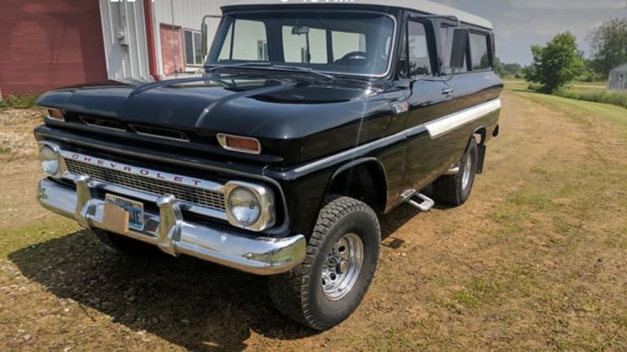 1965 Chevrolet Suburban at Chicago 2019 as S302 - Mecum Auctions