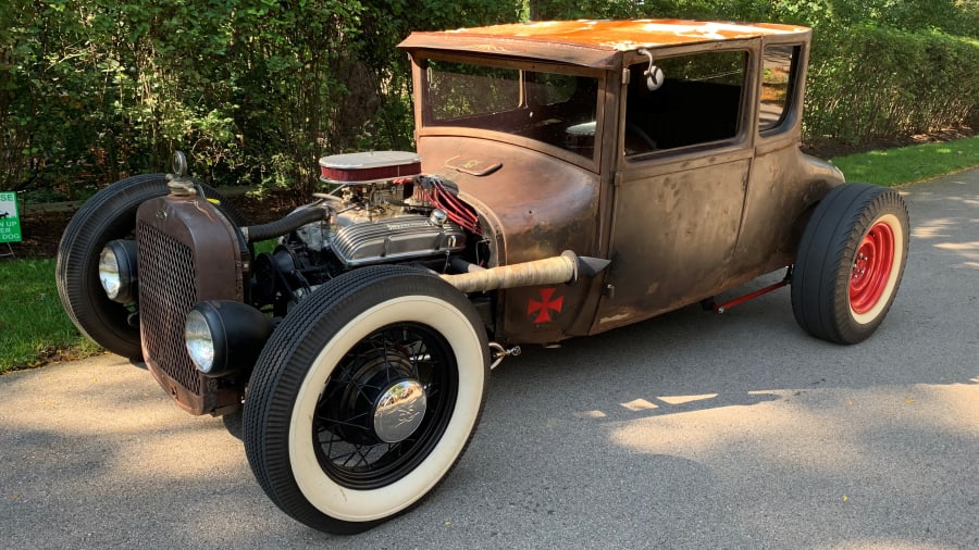 1927 Ford Model T 5-Window Coupe at Chicago 2021 as T151 - Mecum Auctions