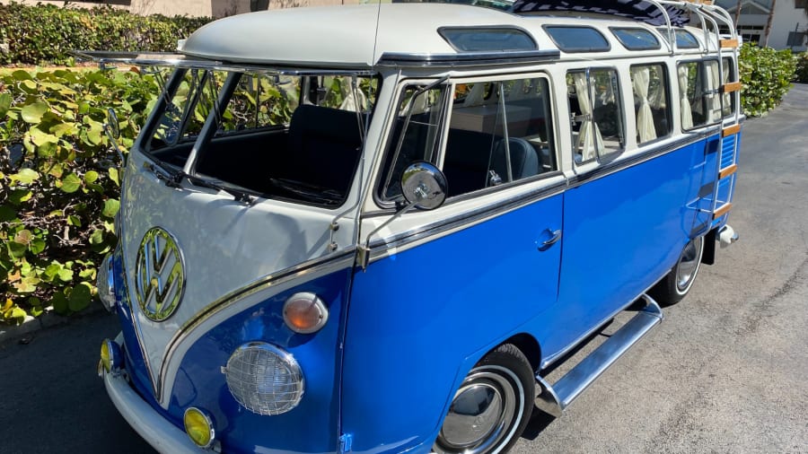 1969 Volkswagen Camper Bus for Sale at Auction - Mecum Auctions