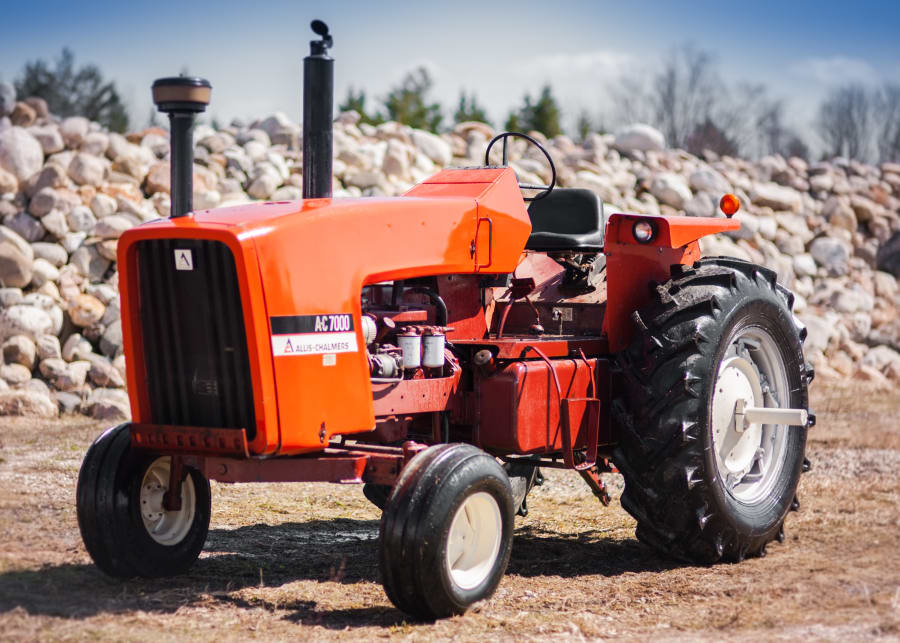 1976 Allis Chalmers 7000 for Sale at Auction - Mecum Auctions