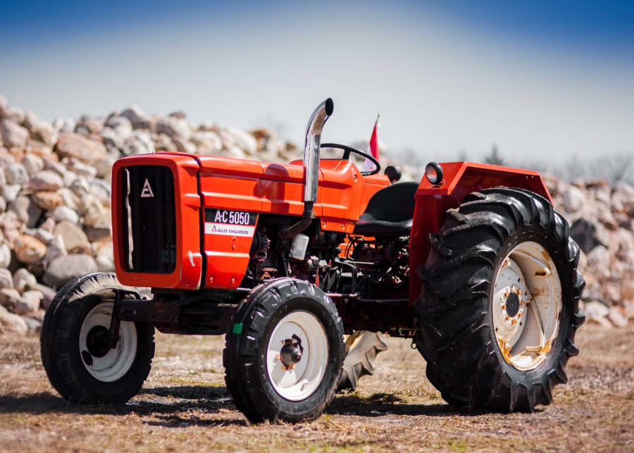 1980 Allis Chalmers 5050 Diesel at Ontario Tractor Auction 2017 as S46 - Mecum Auctions
