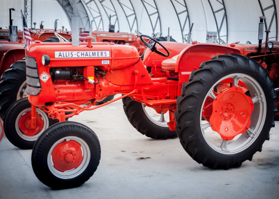 1960 Allis Chalmers D10 High Crop Series 1 at Ontario Tractor Auction ...