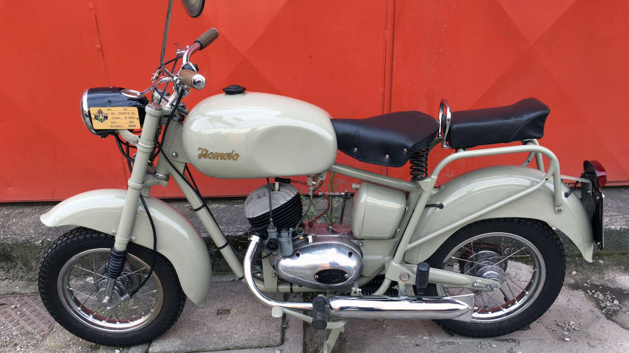 1952 Iso Moto for sale at Chicago Motorcycles 2016 as F111 - Mecum Auctions