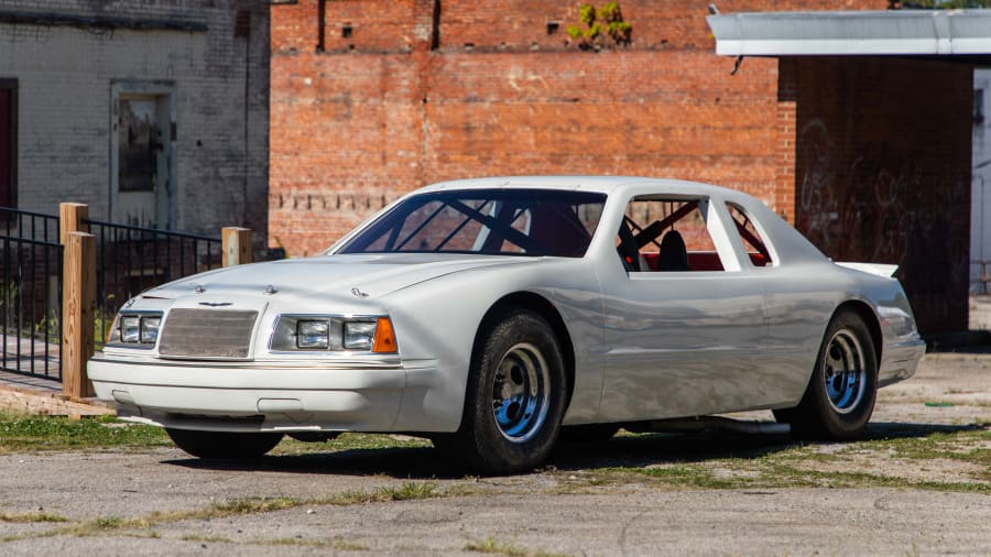 1988 Hawk Race Car at Chattanooga 2021 as S14.1 - Mecum Auctions