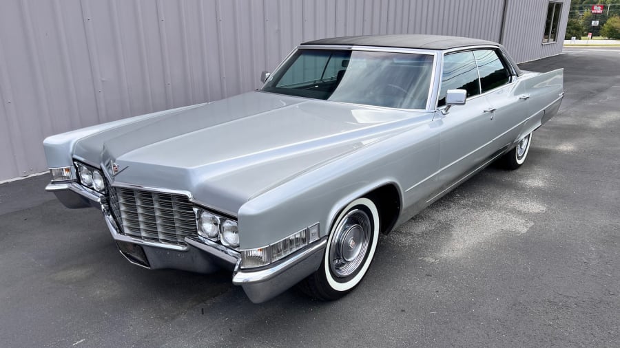 1969 Cadillac Sedan Deville for Sale at Auction - Mecum Auctions