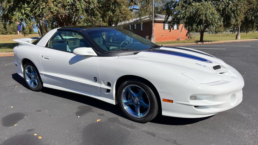 1999 Pontiac Trans Am for Sale at Auction - Mecum Auctions