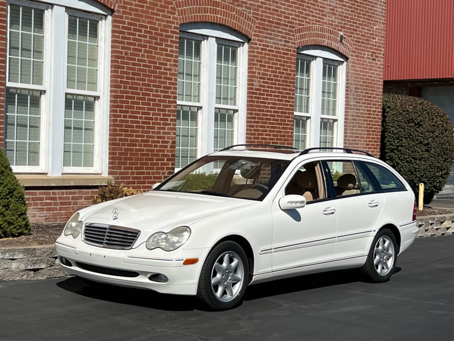 2004 Mercedes-Benz C320 Wagon for Sale at Auction - Mecum Auctions