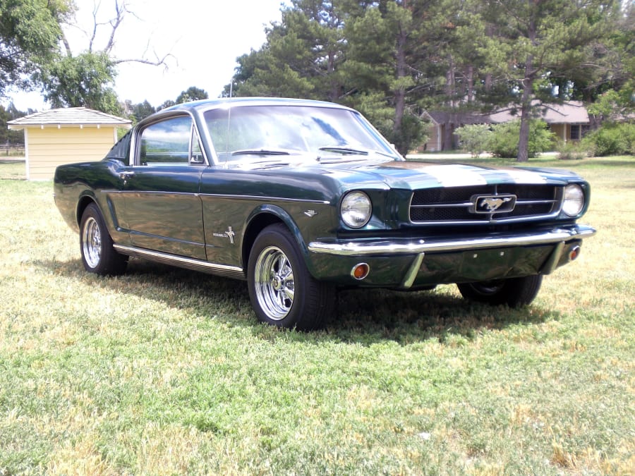 1965 Ford Mustang 2+2 Fastback at Dallas 2013 as T82 - Mecum Auctions