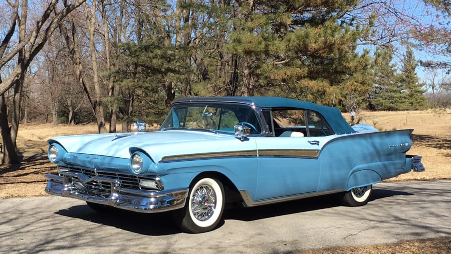 1957 Ford Fairlane Sunliner at Dallas 2016 as S80 - Mecum Auctions