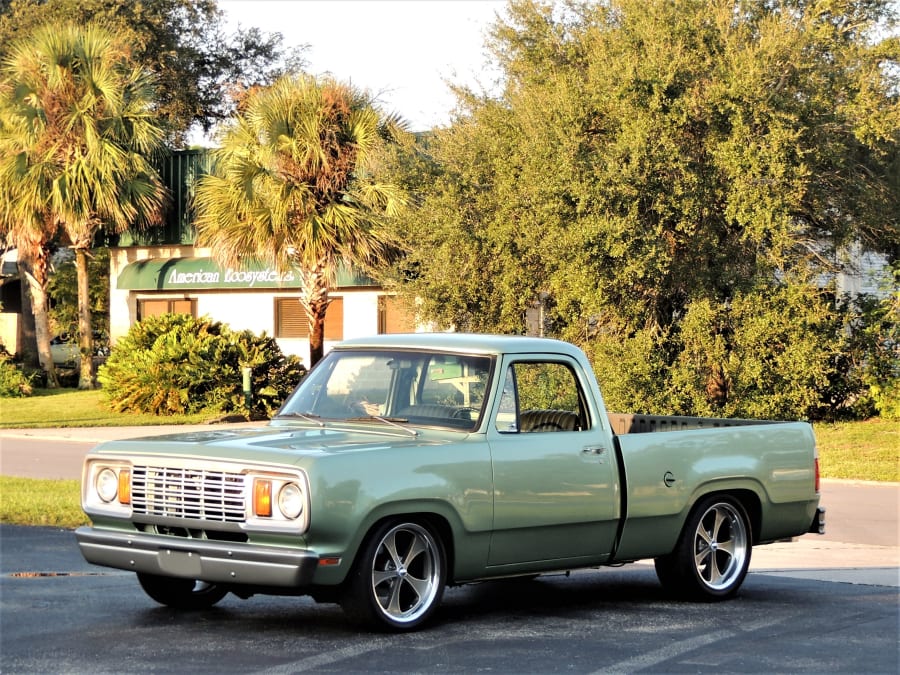 1978 Dodge D100 Pickup at Dallas 2018 as W130.1 - Mecum Auctions