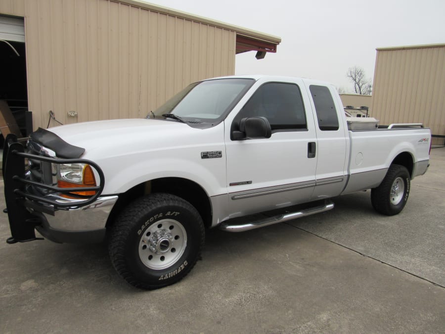 1999 Ford F250 Pickup for Sale at Auction - Mecum Auctions