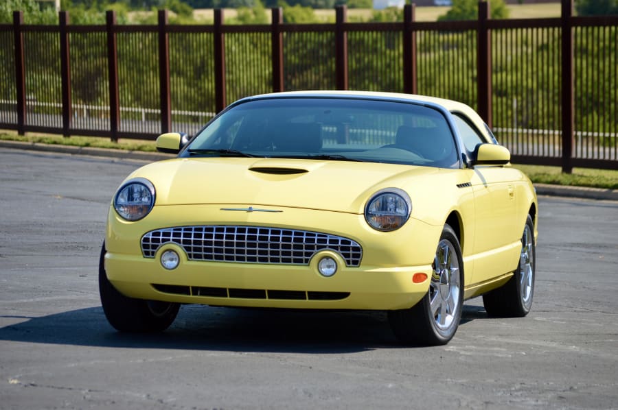2000 Ford Thunderbird Convertible at Dallas 2020 as F147 - Mecum Auctions