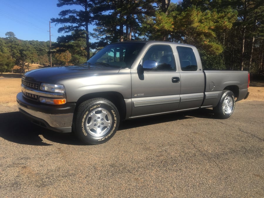 1999 Chevrolet Silverado Pickup for Sale at Auction - Mecum Auctions