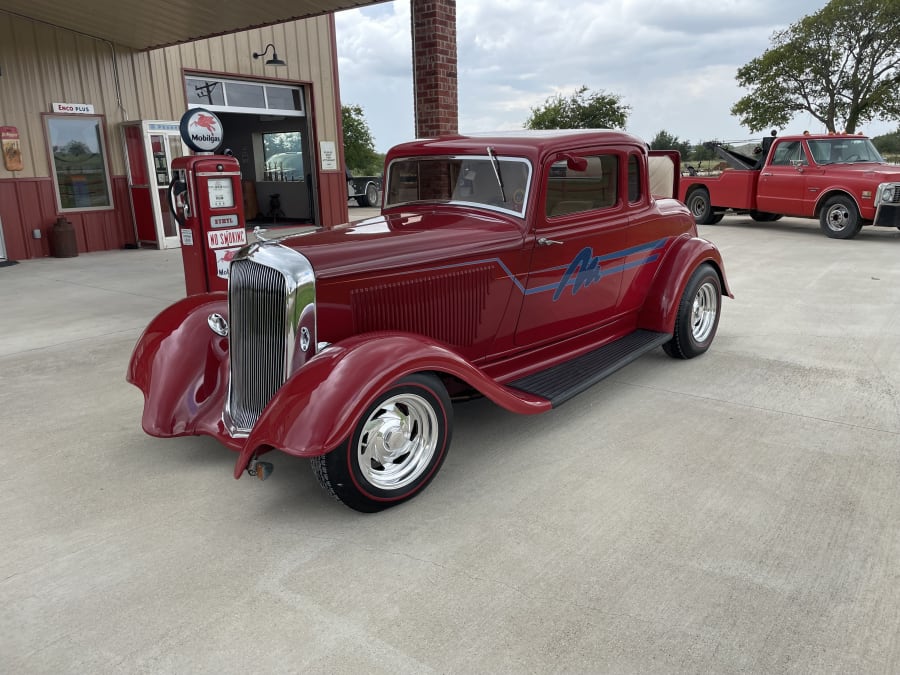 1933 Plymouth Custom Coupe at Dallas 2021 as T213 - Mecum Auctions