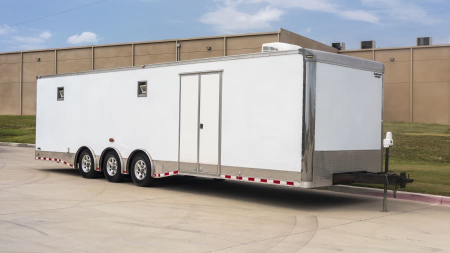 2016 Cargo Mate 32' at Dallas 2021 as F256 - Mecum Auctions