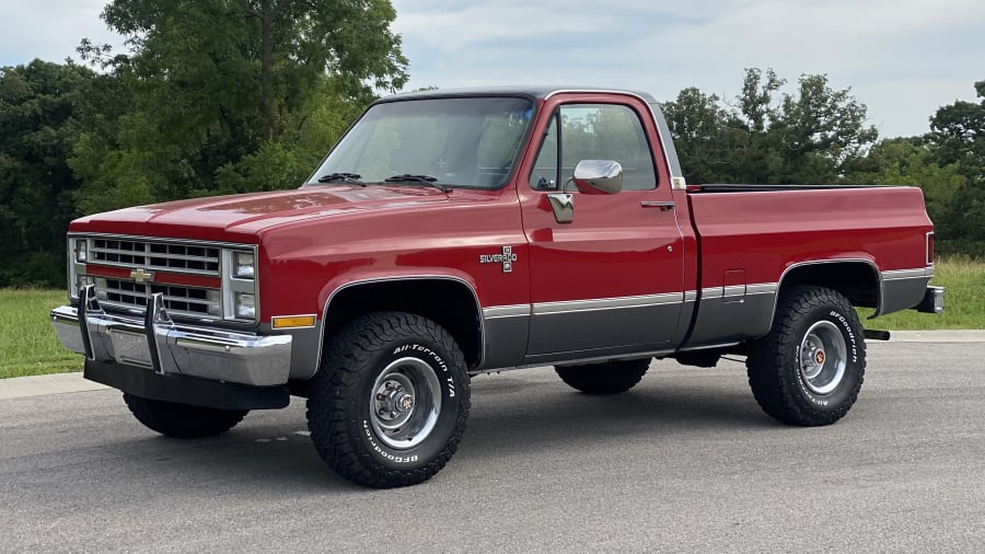 1987 Chevrolet V10 Pickup at Dallas 2021 as S26 - Mecum Auctions