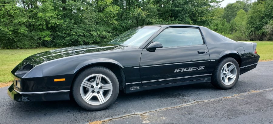 1989 Chevrolet Camaro IROC-Z at Dallas 2022 as W263 - Mecum Auctions