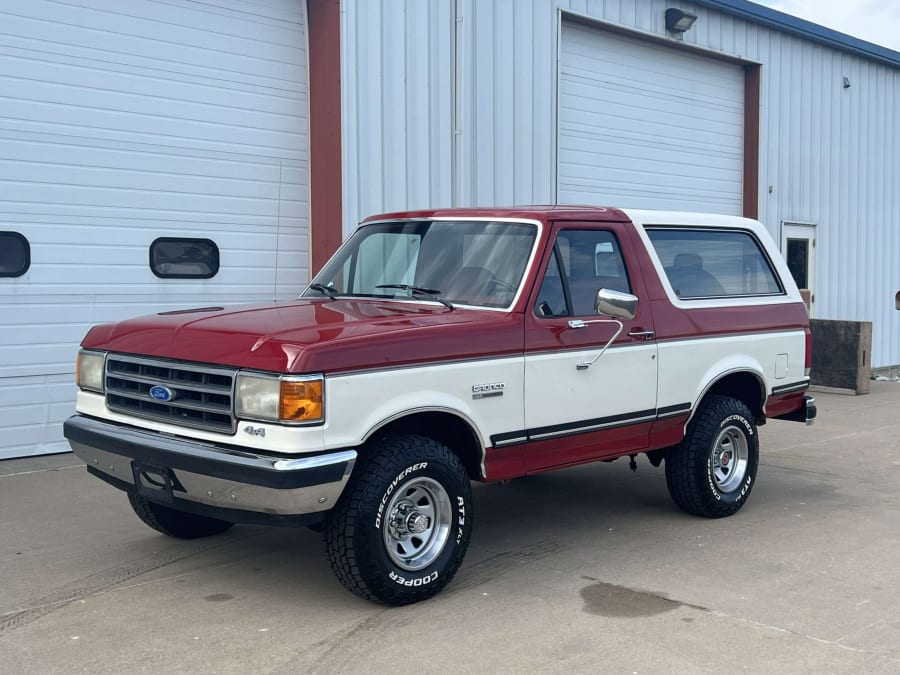 1990 Ford Bronco for Sale at Auction - Mecum Auctions