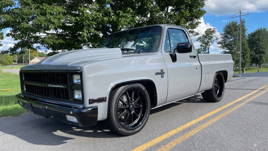 1981 Chevrolet C10 Custom Pickup for Sale at Auction - Mecum Auctions