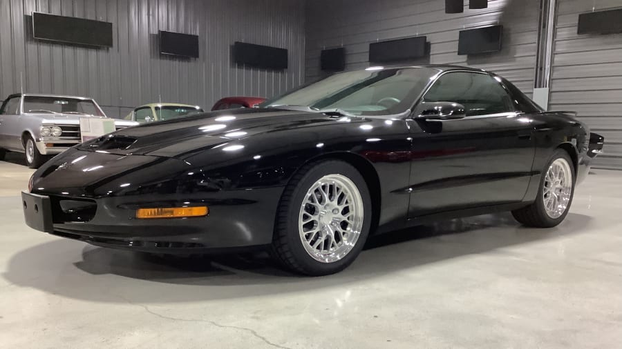 1995 Pontiac Firebird Formula for Sale at Auction - Mecum Auctions