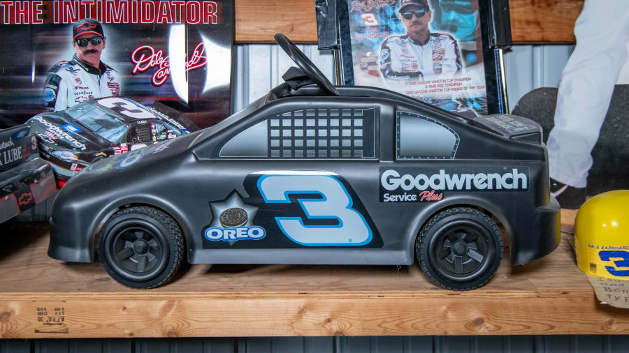 Dale Earnhardt Oreo Pedal Car at Elmer's Auto & Toy Museum Collection ...