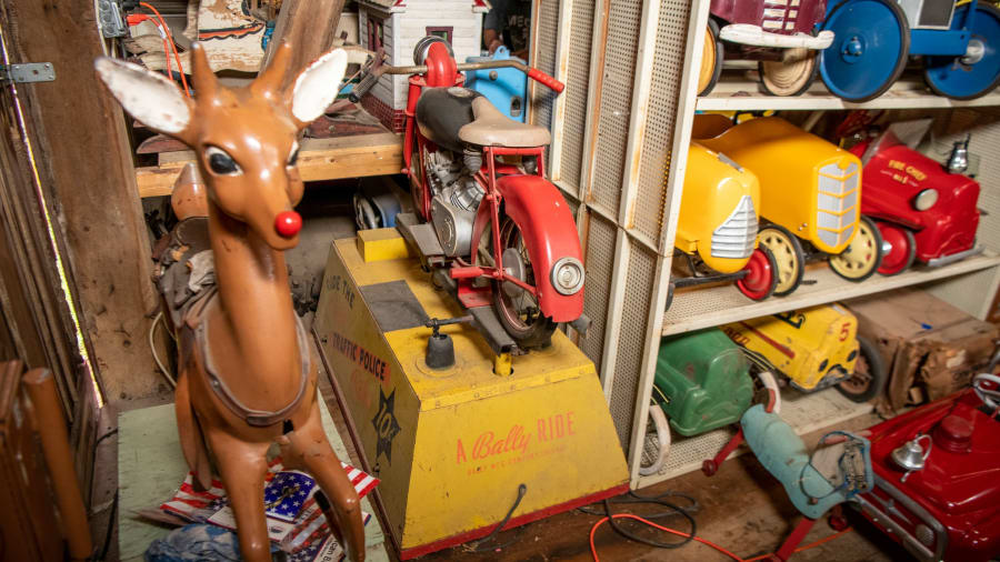 Traffic Police Motorcycle Coin-Operated Kiddie Ride at Elmer's Auto ...