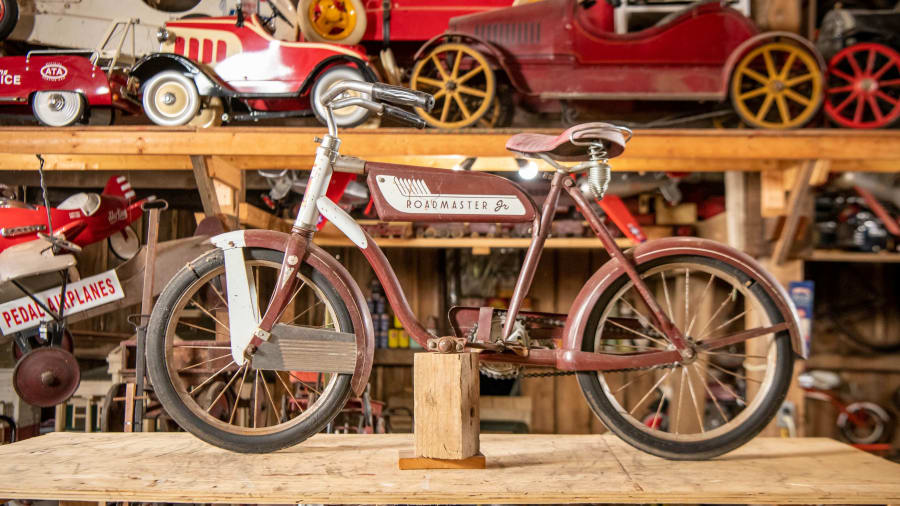 AMF Roadmaster Jr. Children's Bicycle at Elmer's Auto & Toy Museum ...