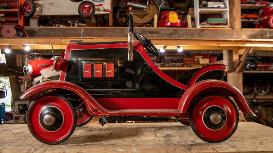 American National Pedal Car at Elmer's Auto & Toy Museum Collection ...