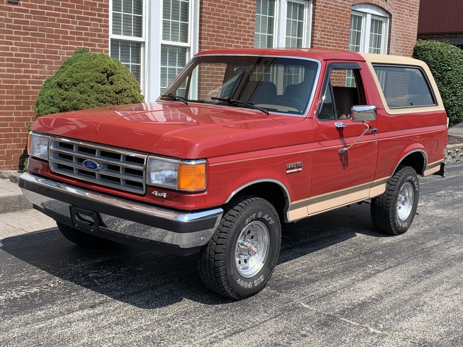1988 Ford Bronco Eddie Bauer Edition for Sale at Auction - Mecum Auctions
