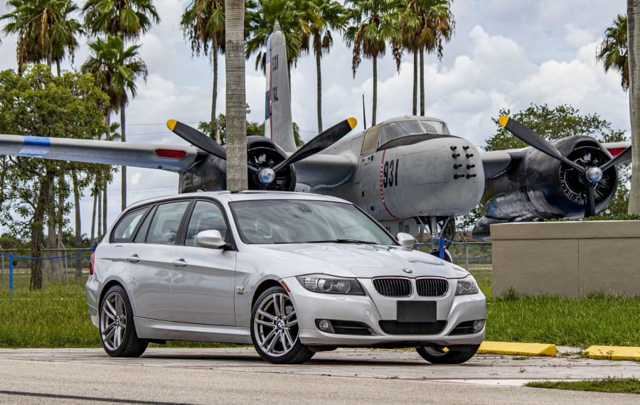 2011 BMW 328i Wagon at Orlando Summer Special 2021 as S32 - Mecum Auctions