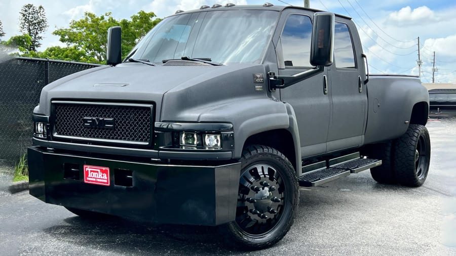 2022 Gmc Topkick Interior