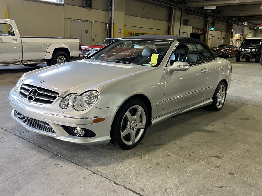 2006 Mercedes-Benz CLK500 Convertible for Sale at Auction - Mecum Auctions