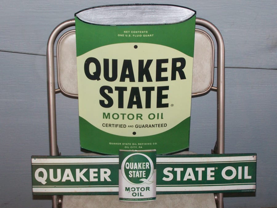 Quaker State Signs Qty 2 at Kissimmee 2014 as M6 - Mecum Auctions
