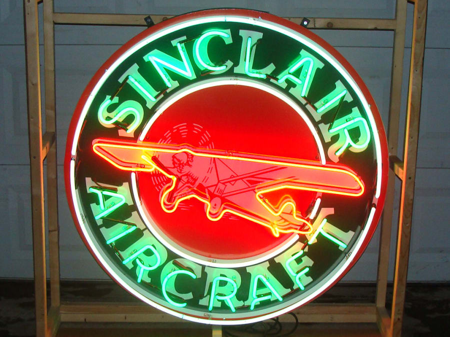 Sinclair Aircraft Neon Sign SSTN 48in at Kissimmee 2014 as Z633 - Mecum ...