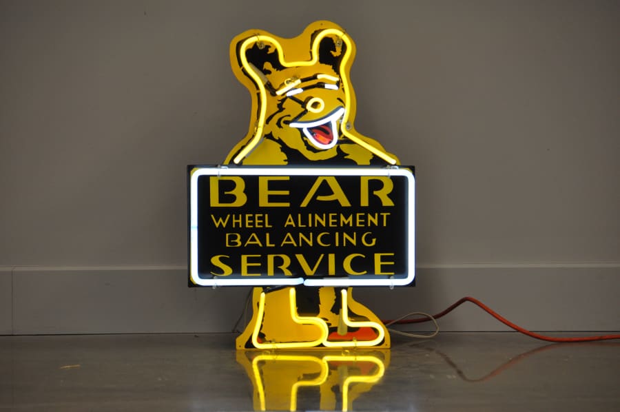 Bear Alinement Neon Sign SSTN for Sale at Auction - Mecum Auctions