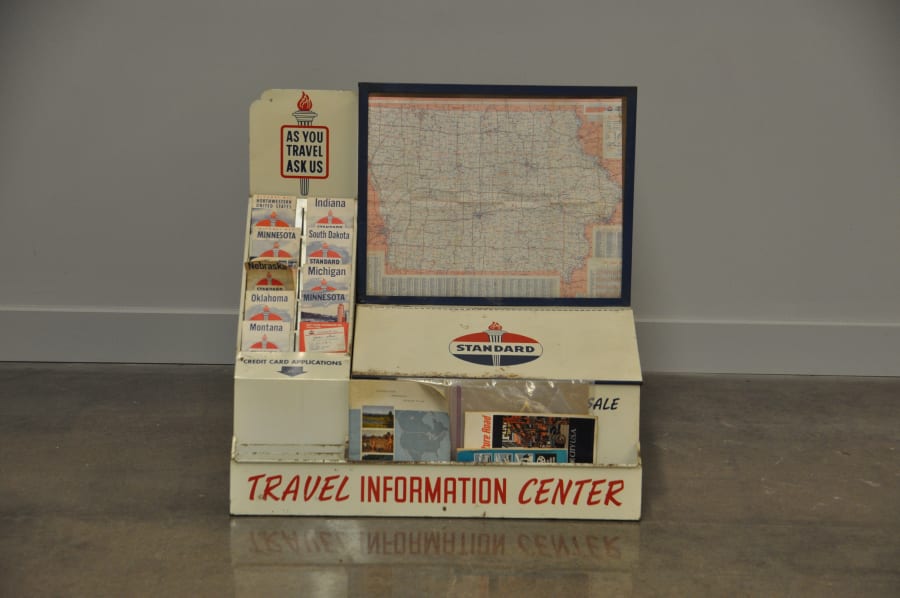 Standard Travel Center Map Rack 34x33x21 at Kissimmee 2015 as M94 ...
