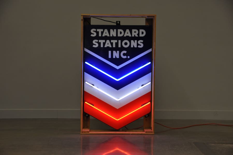 Standard Stations Inc Neon Sign SSPN at Kissimmee 2015 as M149 - Mecum ...