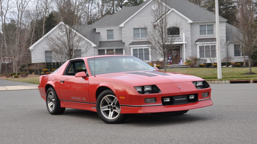 1985 Chevrolet Camaro IROC-Z at Kissimmee 2015 as T146 - Mecum Auctions