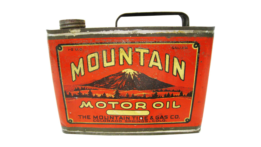 Monuntain Motor Oil Half Gallon Oil Can at Kissimmee 2016 as Z360 ...