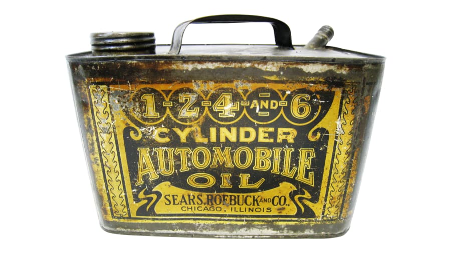 2-2-4 And 6 Cylinder Automobile Oil Oil Can for Sale at Auction - Mecum ...