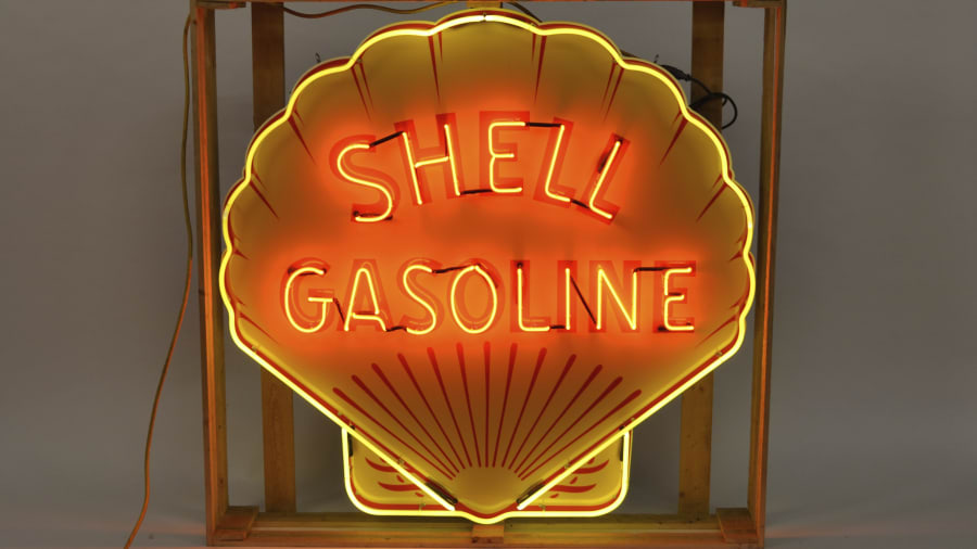 Shell Pecten Neon Sign SSTN 57x57x9 at Kissimmee 2016 as M251 - Mecum ...