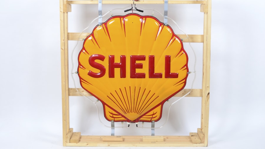 Shell Pecten Neon Sign DSPN 56x62x6 at Kissimmee 2016 as M165 - Mecum ...