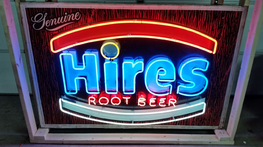 Hires Root Beer Neon Sign SSTN 61x41 at Kissimmee 2016 as M63 - Mecum ...