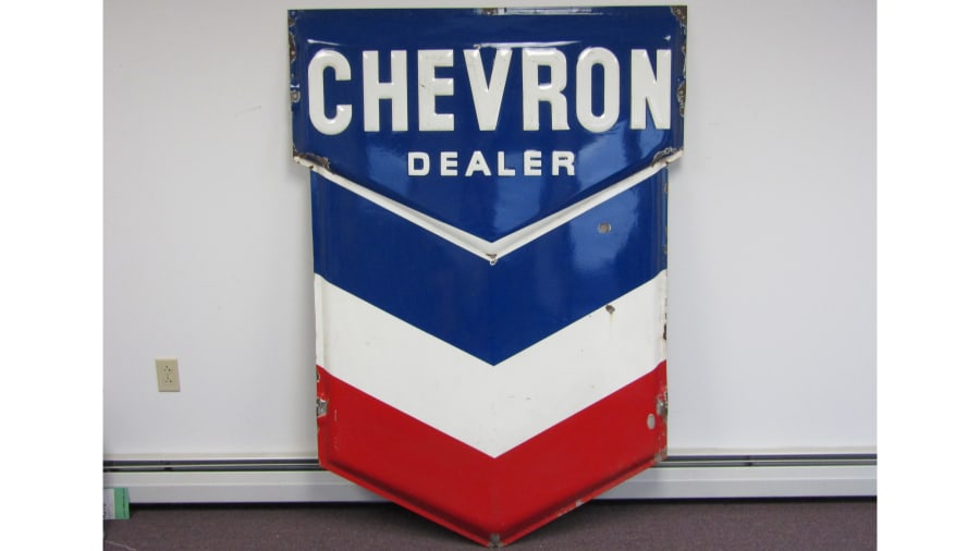 Cheveron Dealer Sign SSP at Kissimmee 2016 as N23 - Mecum Auctions
